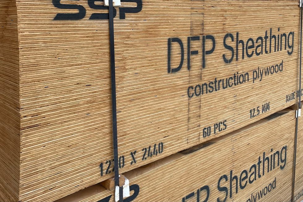 Plywood Panels | Hoiland Specialty Plywood | Porcupine Plain SK